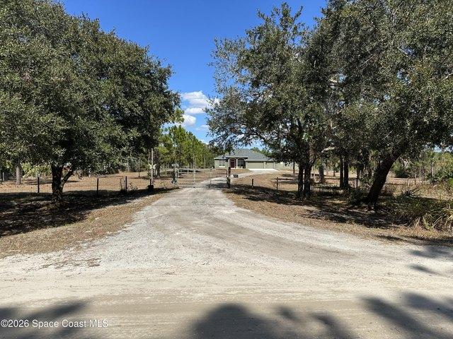 1465 th St, Fellsmere, FL 32948
