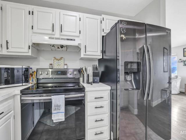1465 Vista Dr