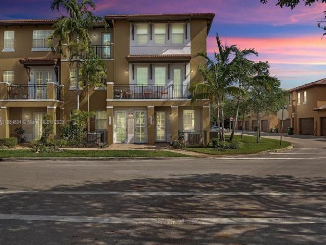 14661 9th St SW #1809, Pembroke Pines, FL 33027