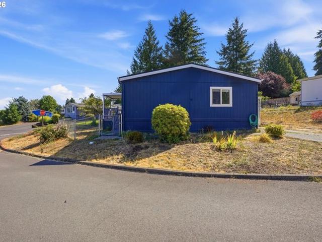 14665 S Plum Dr, Oregon City, OR 97045
