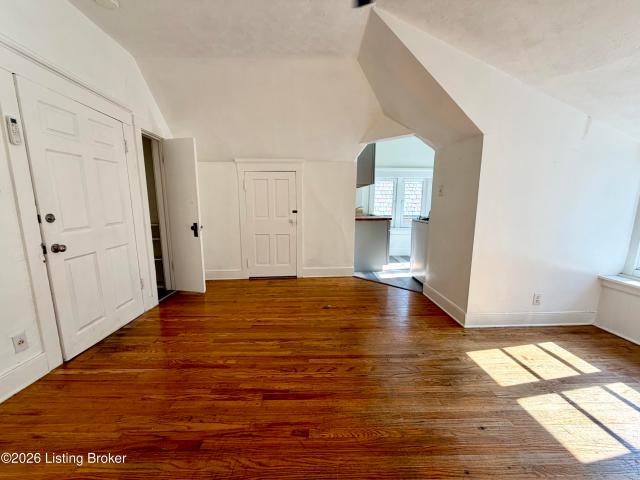 1466 Saint James Ct 3