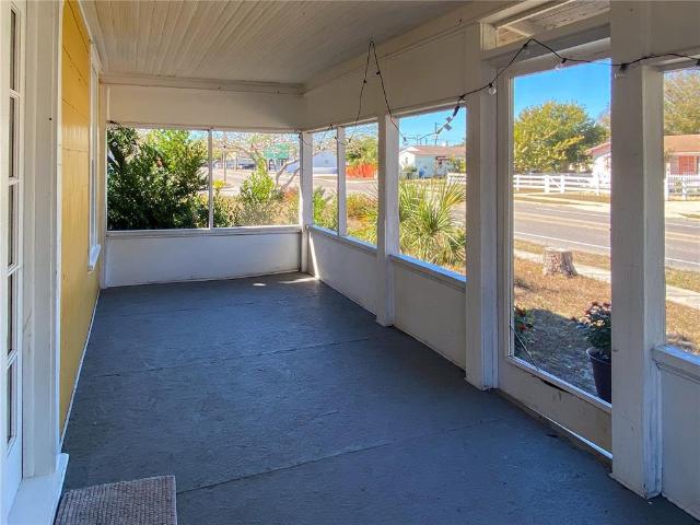 1466 30th Ave N, St. Petersburg, FL 33704 | MLS #TB8483 | Compass