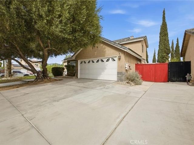 14673 Owens River Rd, Victorville, CA 92392