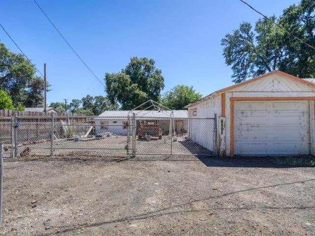 14677 Palmer Ave, Clearlake, CA 95422