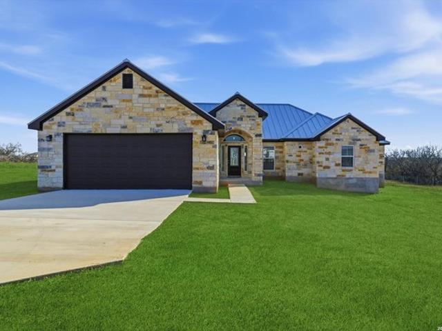 14674 Silesia Dr, Saint Hedwig, TX 78152
