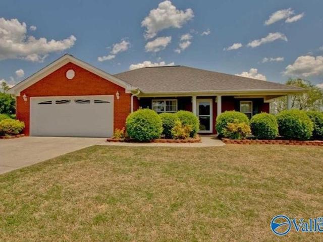 14678 Sara Beth Dr, Harvest, AL 35749