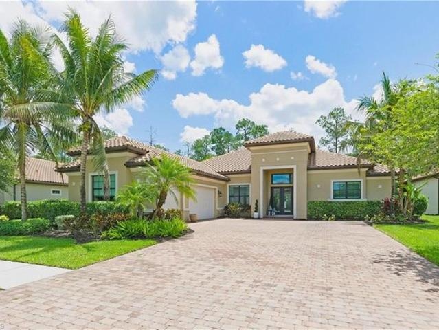 1467 Mockingbird Dr, Naples, FL 34120