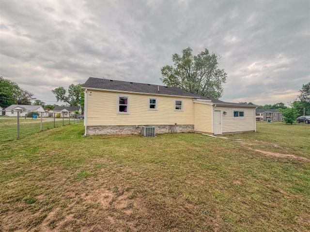 1467 N Sunrise Drive