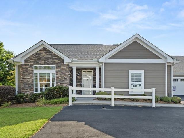 1467 Orchard Villas Ave, Apex, NC 27502