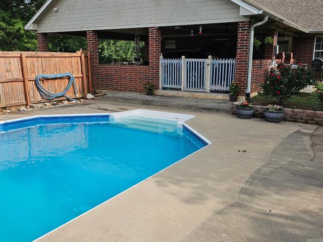 1467 Earnest Rd