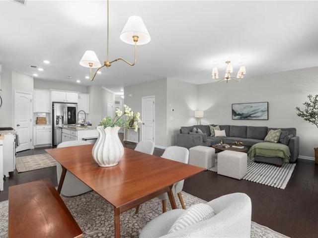 1467 Lanier Vista Dr, Sugar Hill, GA 30518