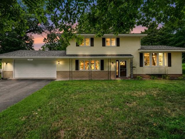 14680 University Ave NW, Andover, MN 55304