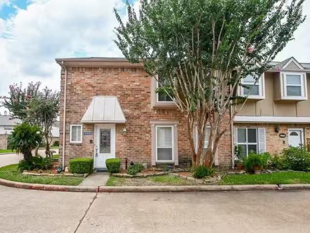 14680 Perthshire Rd #F, Houston, TX 77079 MLS 95677844