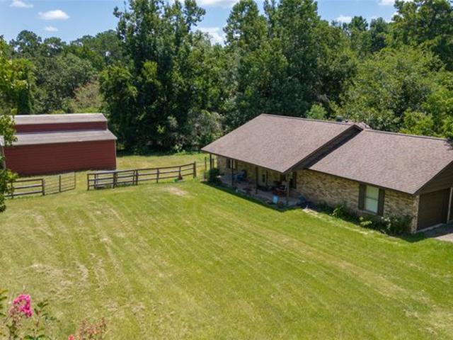 14687 Austin McComb Rd, Montgomery, TX 77316