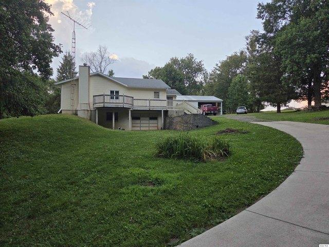 14687 McKenzie Rd, Mount Vernon, OH 43050