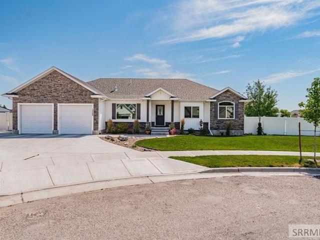 1468 N Trappers Rdg, Idaho Falls, ID 83401