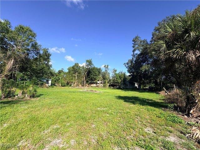 1468 Navaho Ave, Labelle, FL 33935