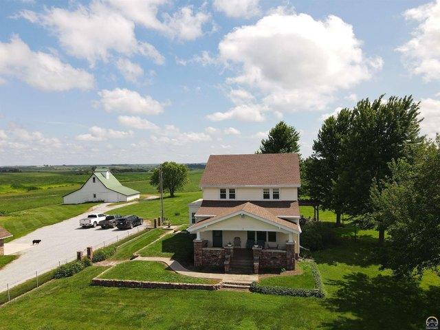 1468 State Highway 71, Bern, KS 66408