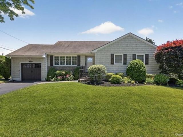 1468 Tyler Ave, East Meadow, NY 11554