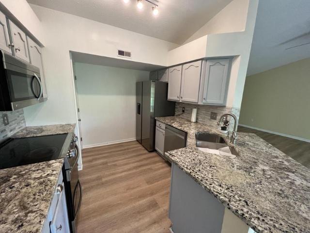 1468 Taramore Drive # 302