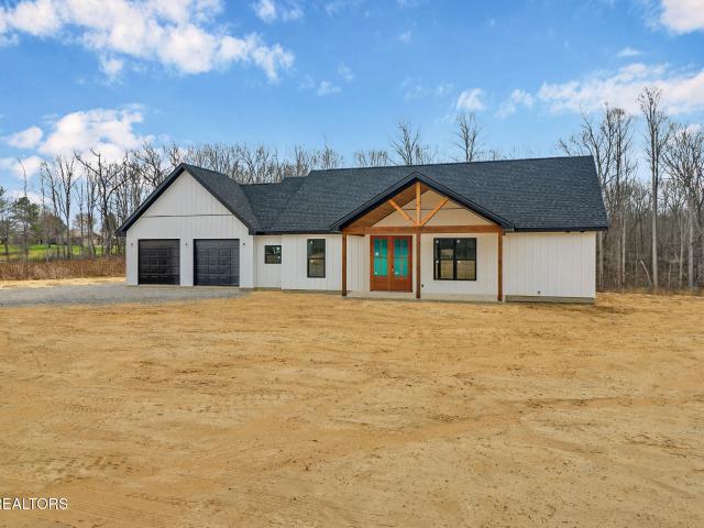 1468 Taylor Place Rd