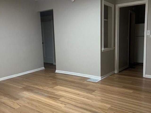 1468 W 32nd St 2 Bedroom Apartment for Rent at 1468 W 32nd St, Indianapolis, IN 46208 Near Northwest Riverside
