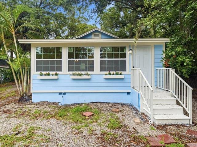 1468 19th St, Sarasota, FL 34234