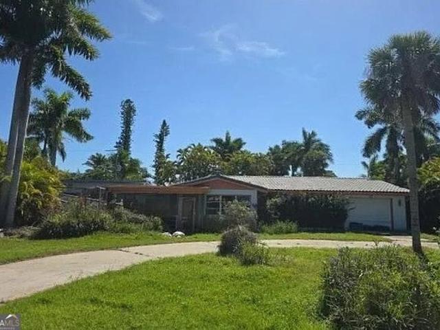 14693 Martin Dr, Fort Myers, FL 33908