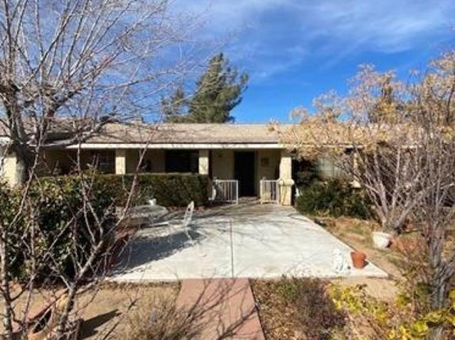 14690 Willow St, Hesperia, CA 92345