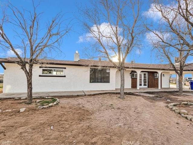 14695 Ocotilla Rd, Apple Valley, CA 92307