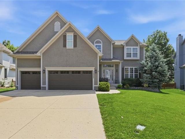 14603 Floyd St, Overland Park, KS 66223