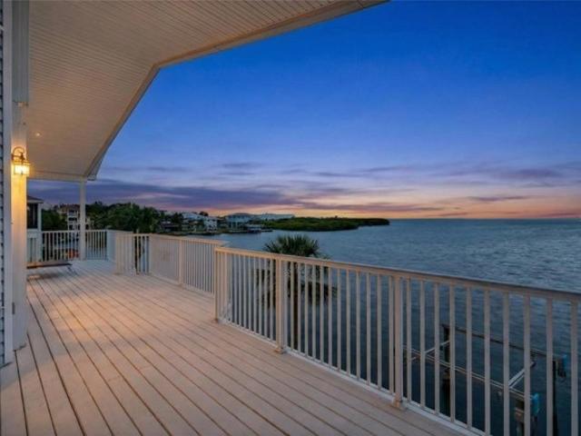 14603 McDonald Ln, Hudson, FL 34667