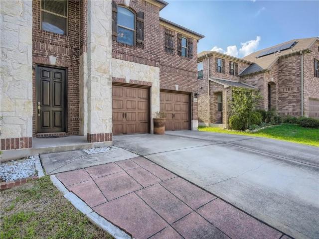 14600 Lake Victor Dr