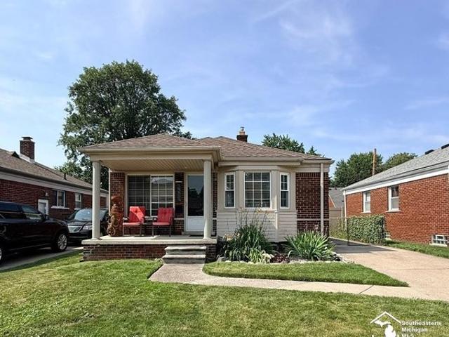 14601 Arlington St, Allen Park, MI 48101