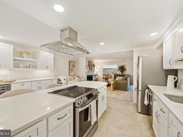 14601 Deerhurst Terrace