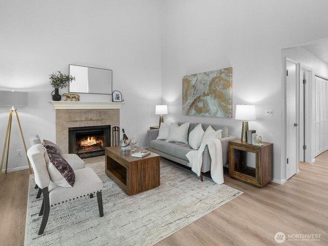 14601 NE 50th Pl Apt E6, Bellevue, WA 98007