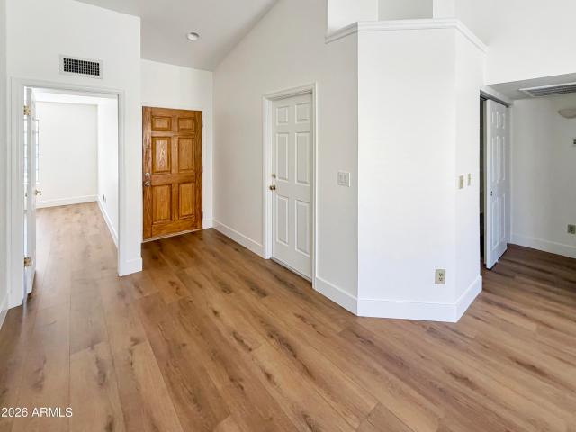 14607 n olympic way