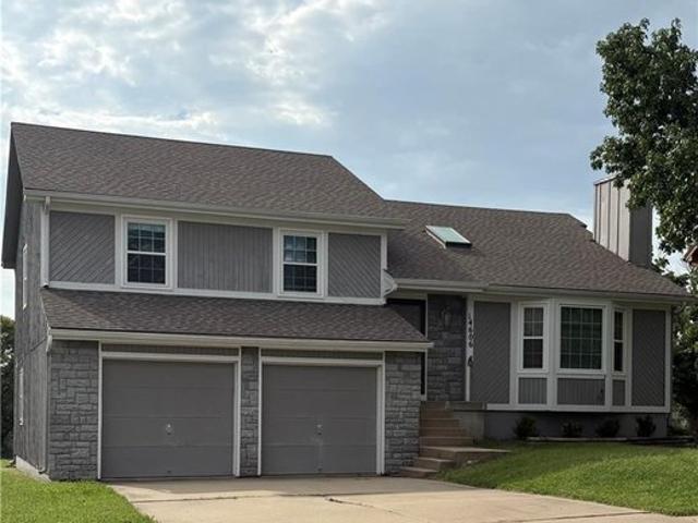 14606 Bristol Ave, Grandview, MO 64030