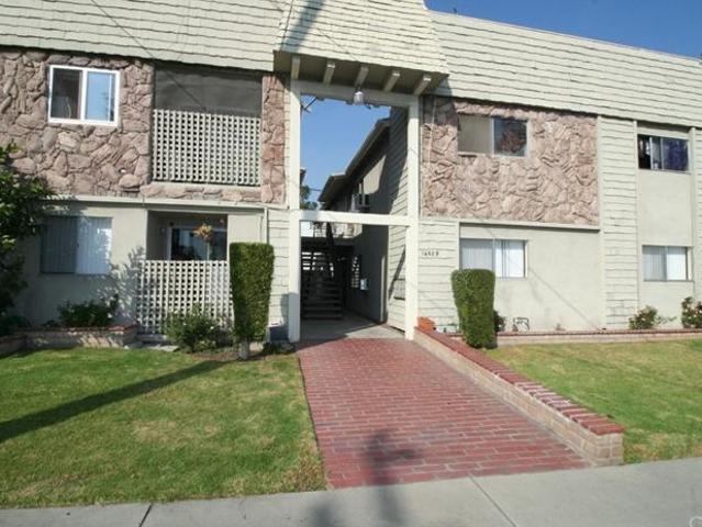 14609 Christine Dr #10 Whittier, CA 90605