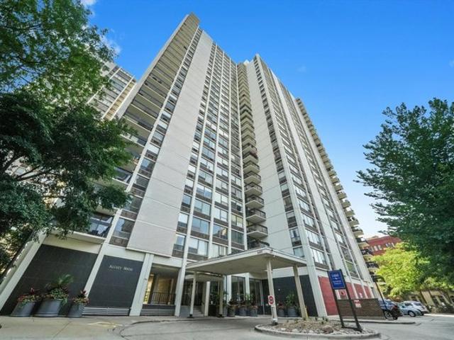 1460 N Sandburg Ter Unit 2507A, Chicago, IL 60610