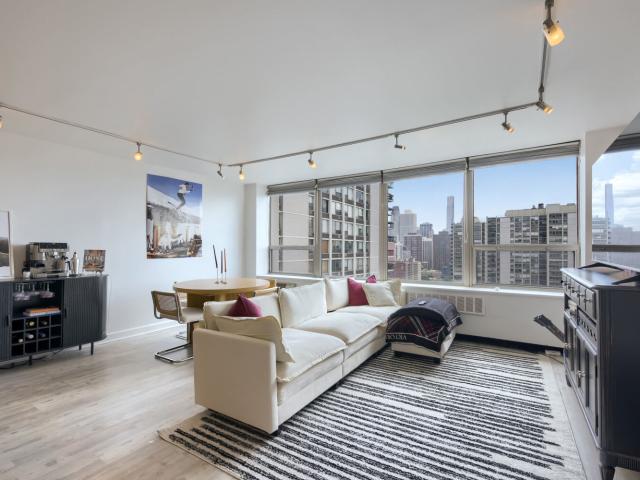 1460 N SANDBURG Terrace # 2303A