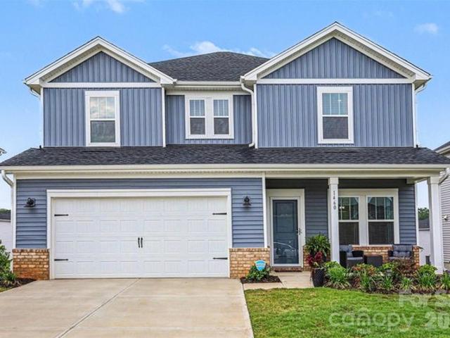 1460 Carthage Dr, Salisbury, NC 28144