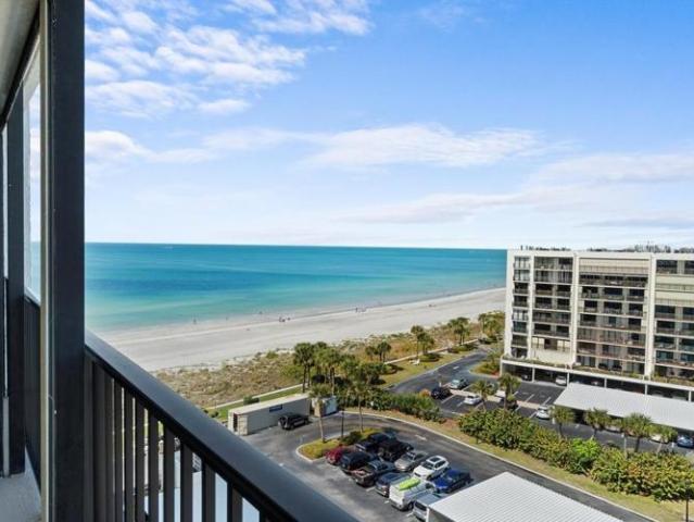 1460 Gulf Blvd #907, Clearwater, FL 33767