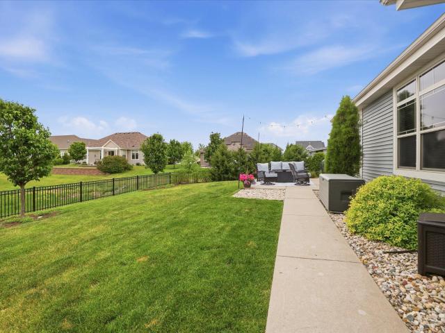 1460 Prairie Creek Blvd