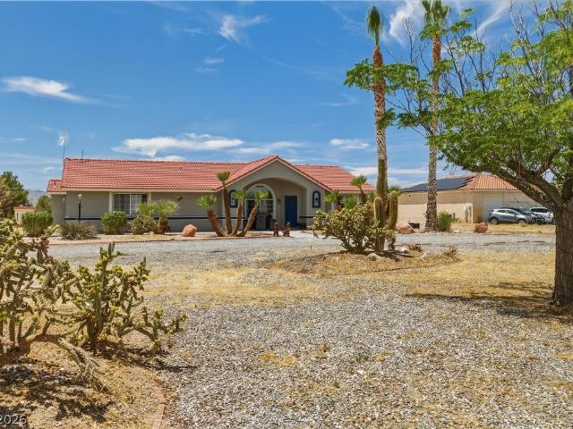 1460 Red Rock Drive