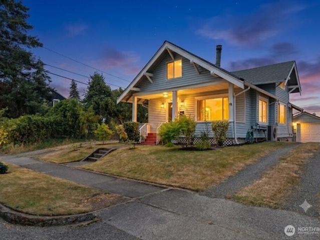 1460 S Fife St, Tacoma, WA 98405