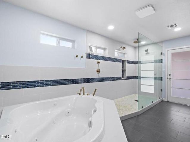1460 W Tonopah Dr, Phoenix, AZ 85027