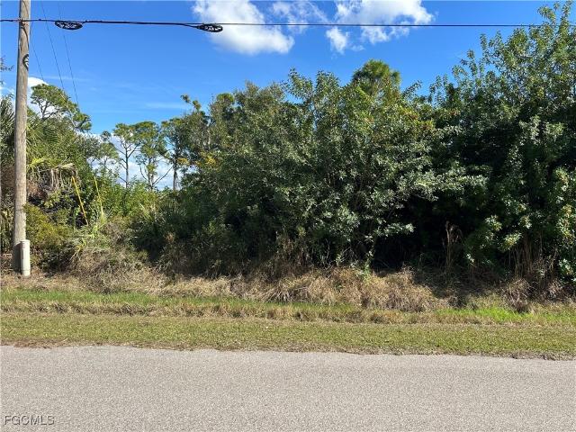 1460 Westover St, Port Charlotte, FL 33953 | MLS #2026001 | Compass