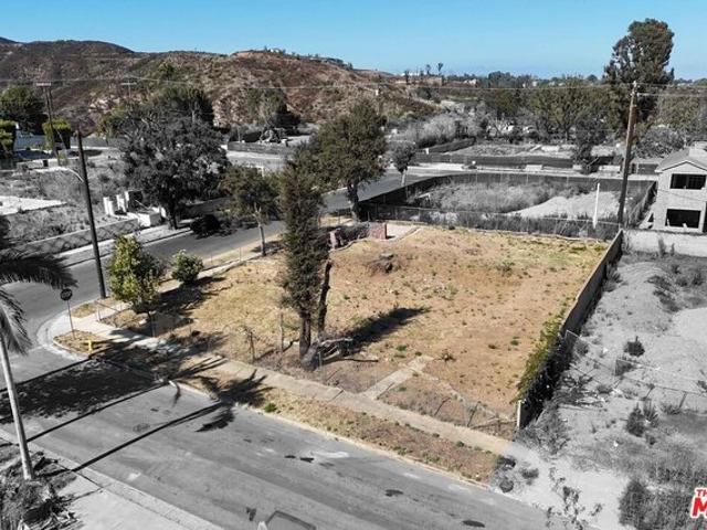 14612 Bestor Blvd, Pacific Palisades, CA 90272