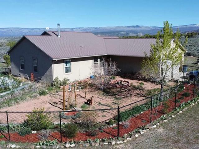 14617 2 Rd, Hotchkiss, CO 81419